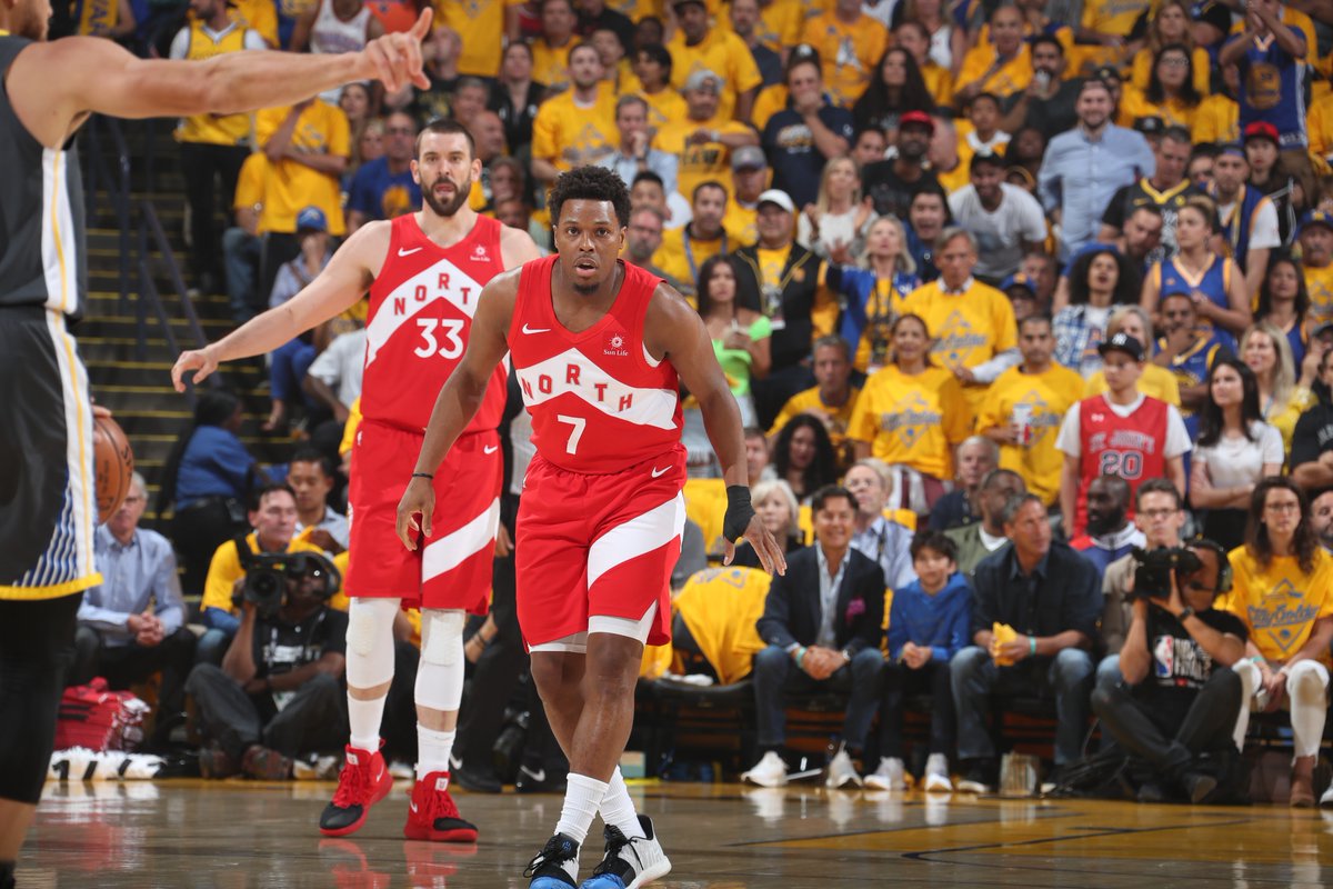 NBA总决赛G6：洛瑞15+3克莱10分，猛龙首节33-32略胜勇士 - 球迷屋