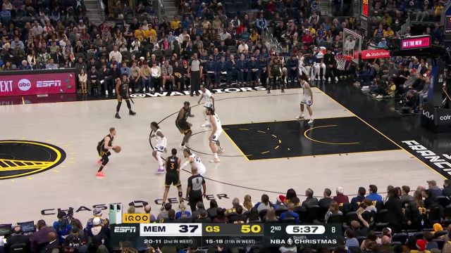 【nba录像回放】灰熊vs勇士第4节 库里晃晕小加射中10记三分 球迷屋 