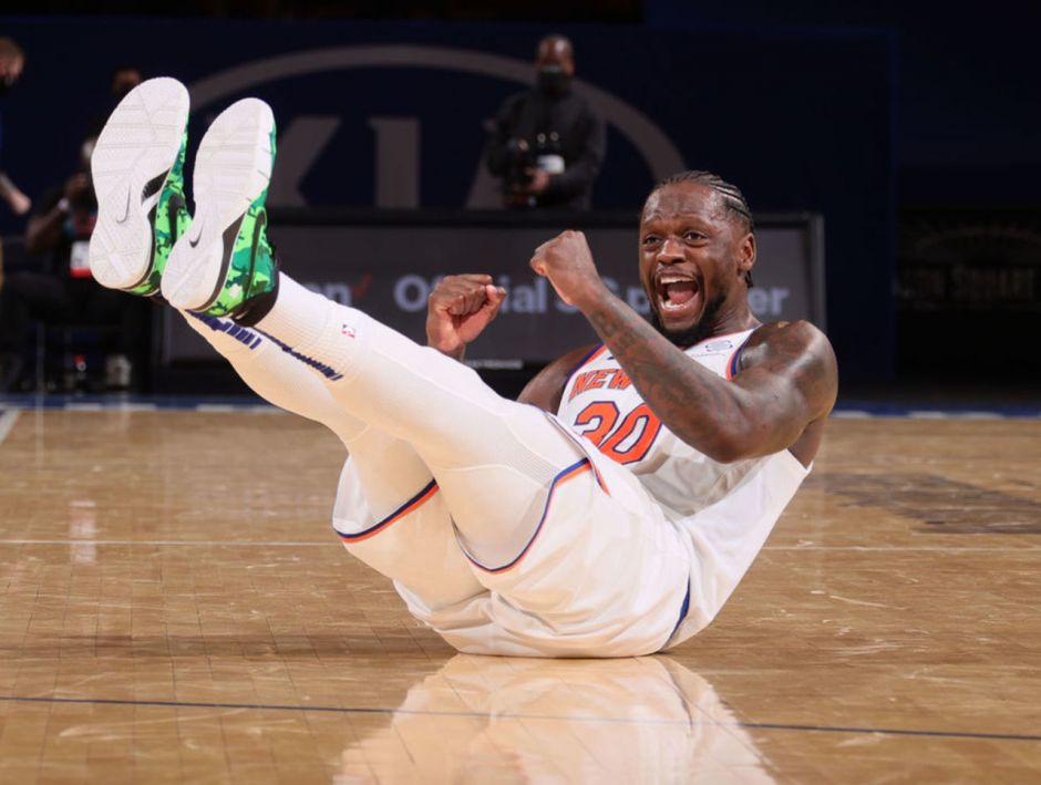 兰德尔的三双，职业生涯最高的17次助攻帮助尼克斯的魔术边缘 - 球迷屋