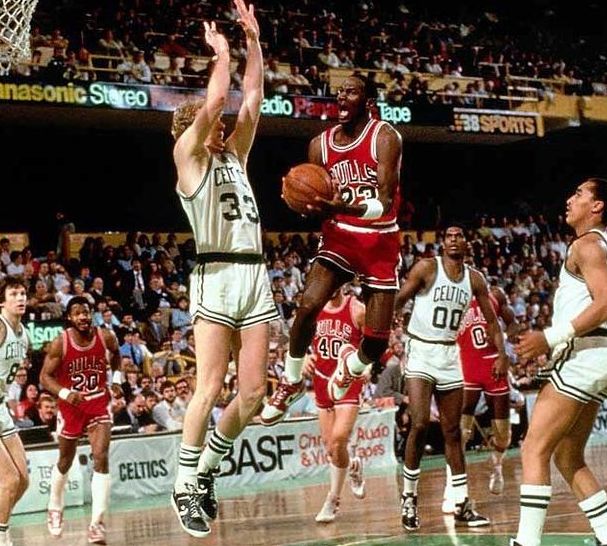 NBA5大“上帝附体”时刻，麦蒂神迹上榜 科比81分排第3 - 球迷屋