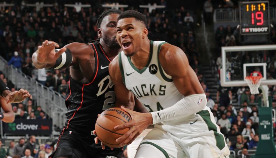 NBA17日前瞻：哈登剑指7连胜+新里程碑 库里能否终结3连败？ - 球迷屋