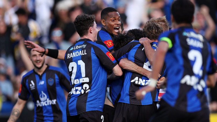 周六001：奥克兰FCVS墨尔本城预测分析，新贵主场迎战墨尔本劲旅 - 球迷屋