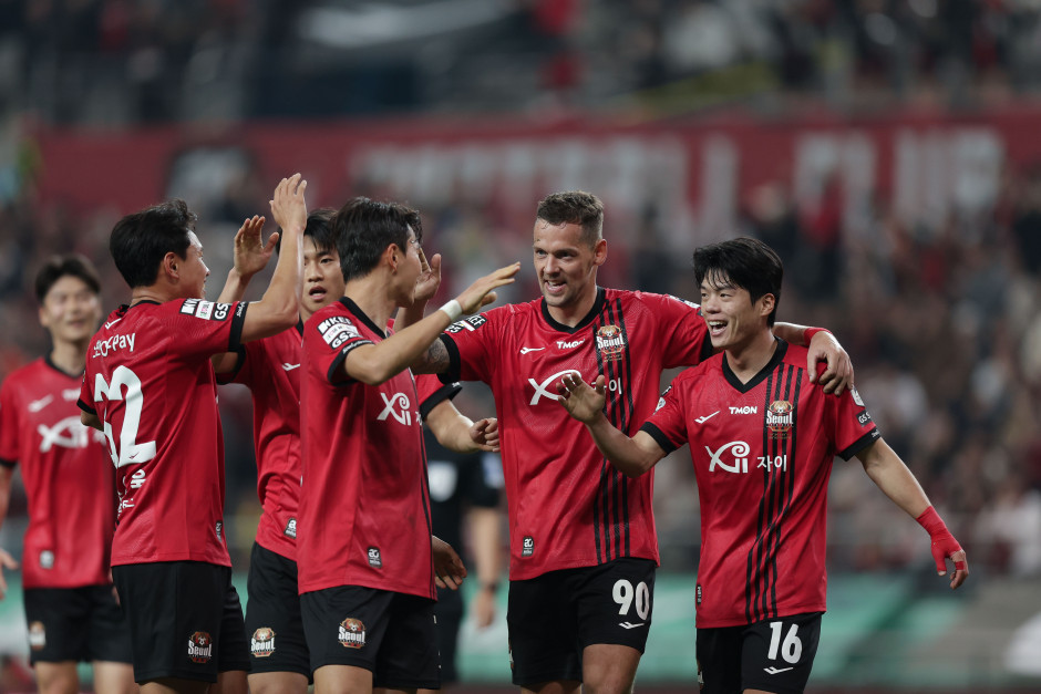 韩K联：首尔FCvs金泉尚武比分预测 首尔FC主场优势，金泉尚武客场状态不稳 - 球迷屋